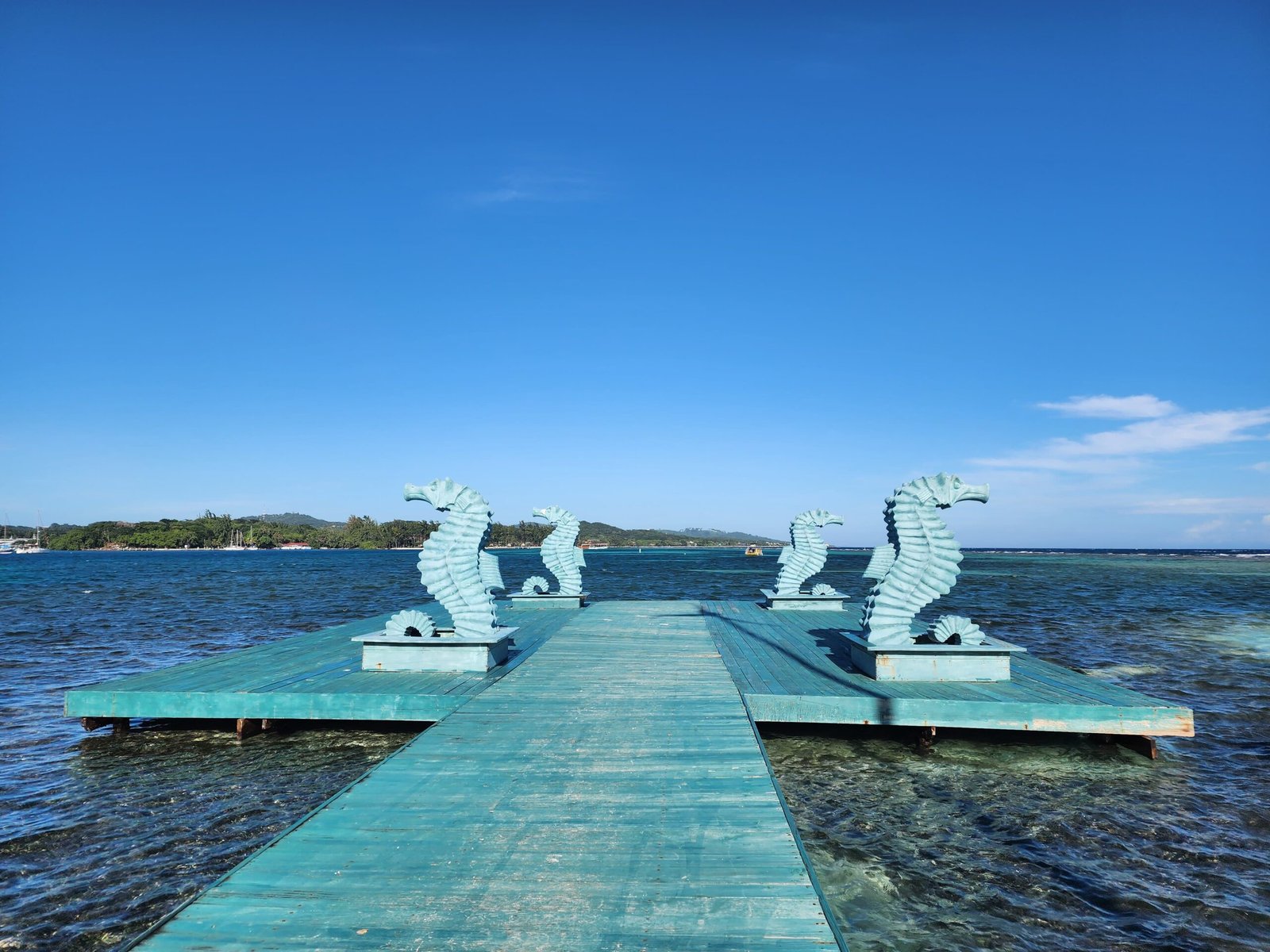Roatan Summer Tours - Little French Cay Discovery Excursion